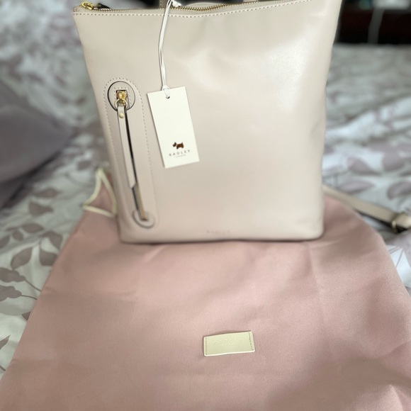 RADLEY LONDON | Bags | Nwt Radley London Blush Pink Genuine Leather ...